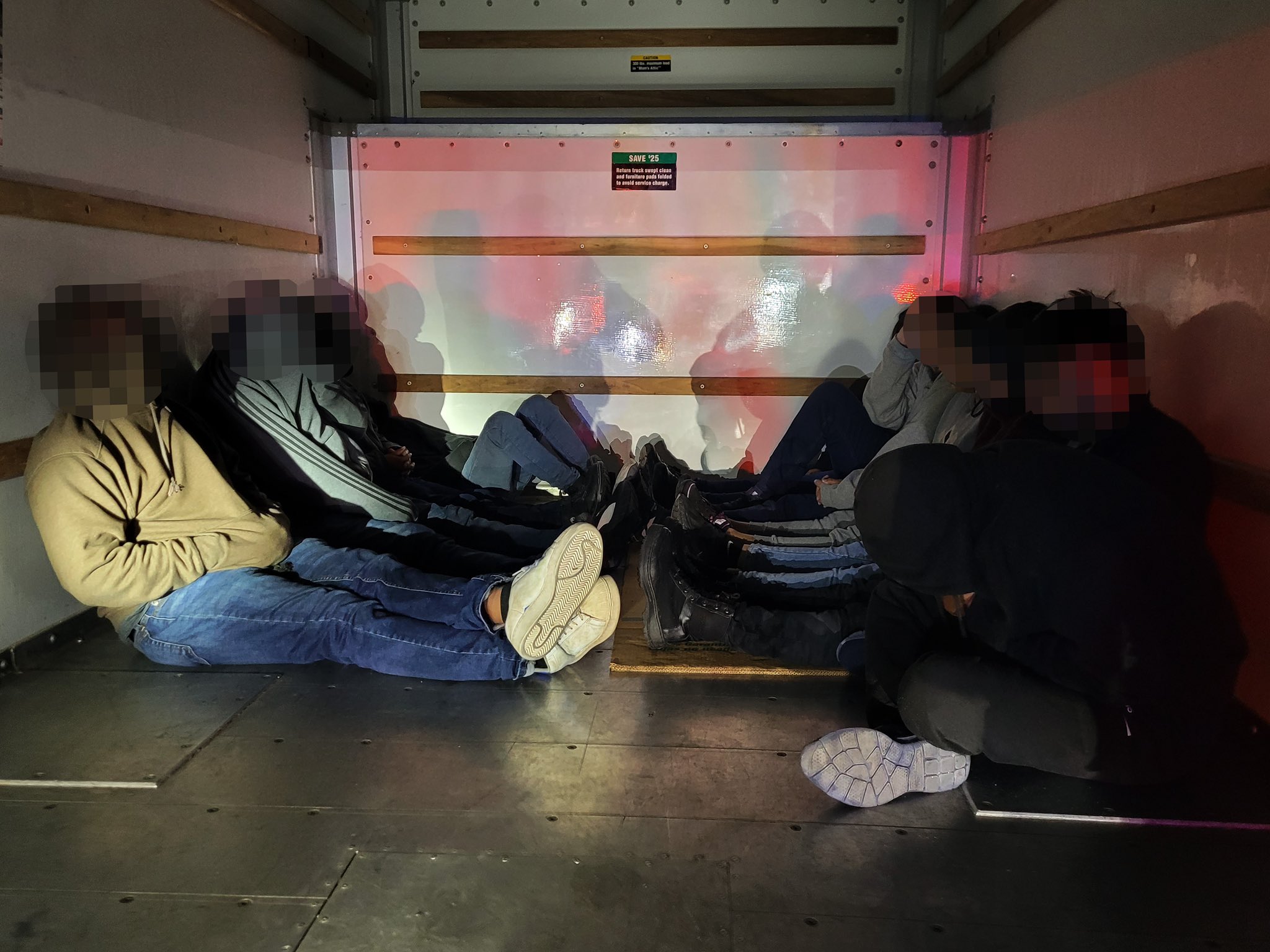 11 found in box truck during smuggling attempt near Silver City - KVIA