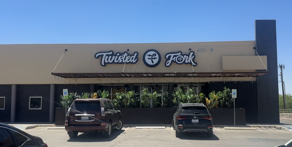 Three brothers open Twisted Fork with a no-tipping twist - KVIA