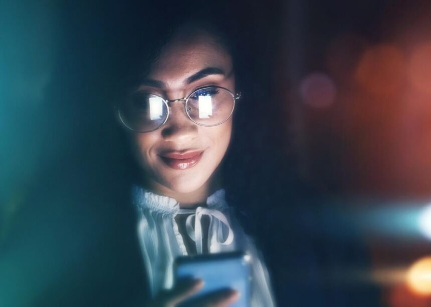 How to help employees adapt to AI in the workforce - KVIA