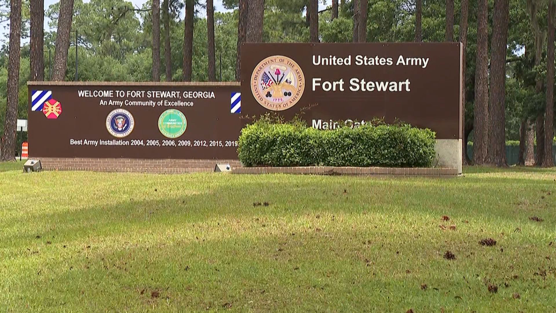 Casualties reported as police confirm ‘active shooter’ at Fort Stewart ...