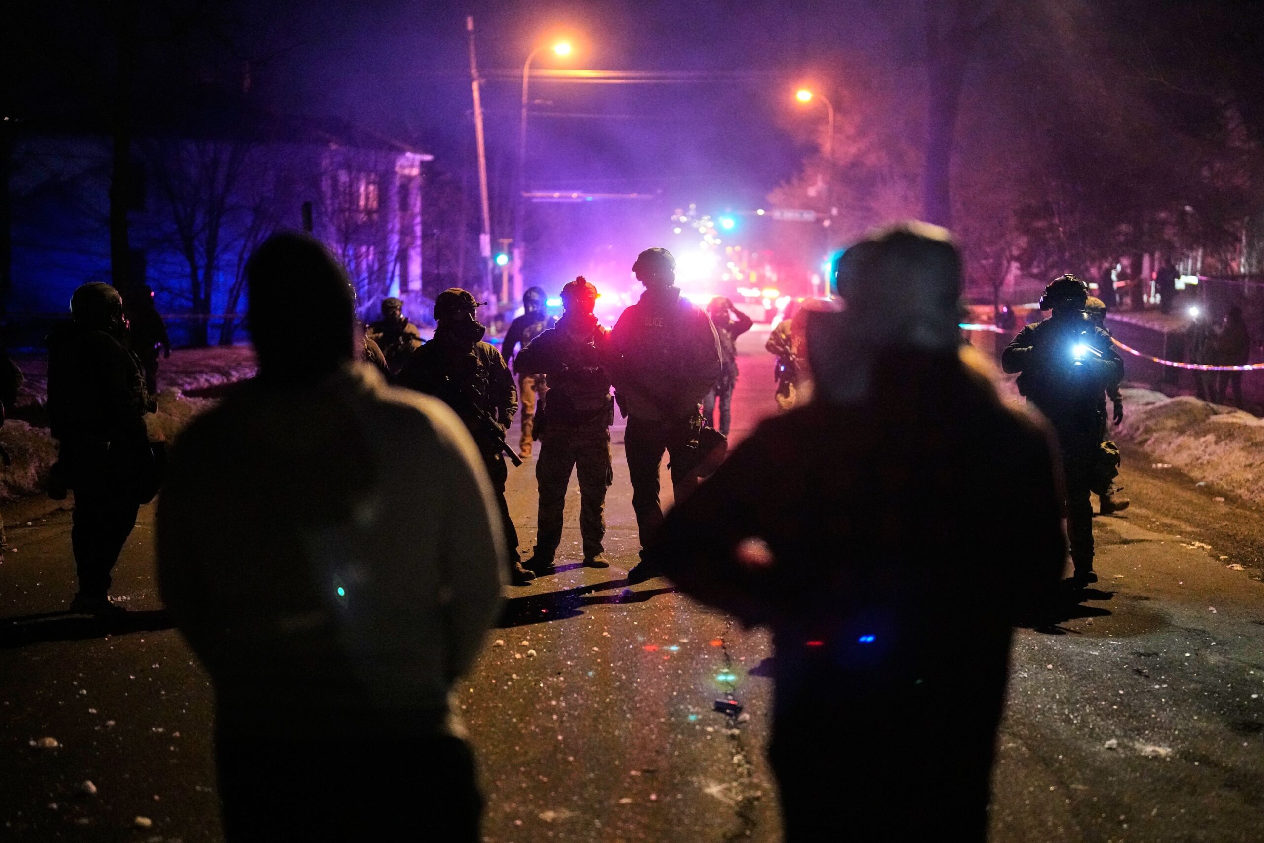 Federal agent shoots man officials say assaulted officer in Minneapolis ...