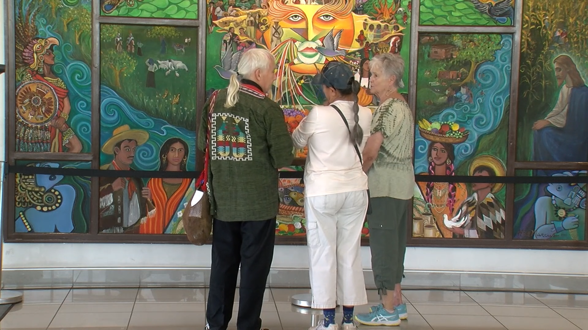 New Hal Marcus mural unveiled - KVIA