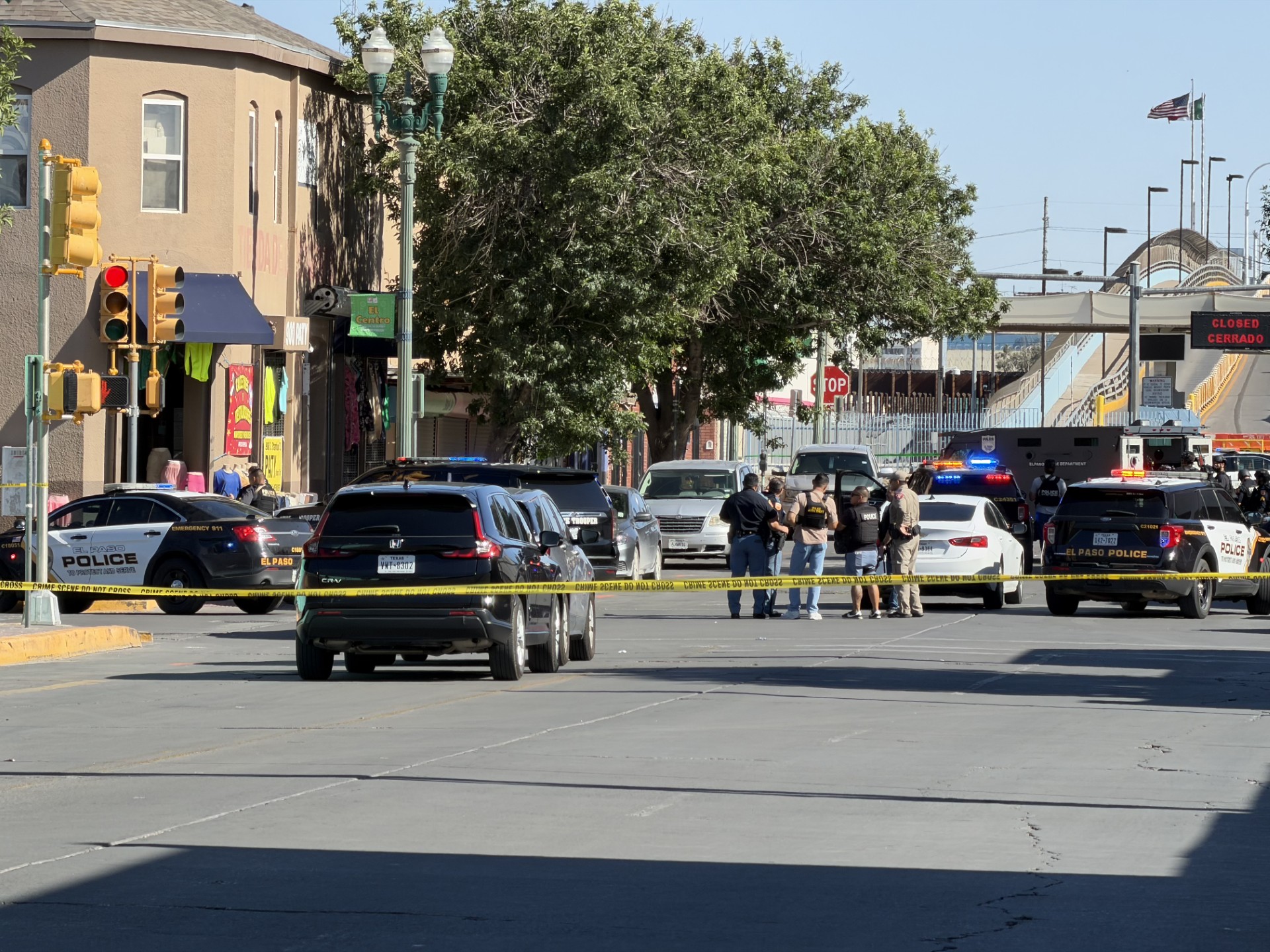 Barricaded subject leaves scene in Segundo Barrio, gun involved - KVIA